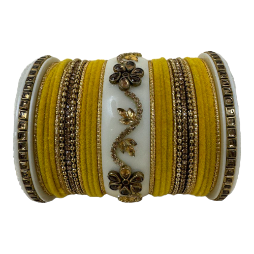 Metal Bangle Churiya Kangan Set with Rajwadi Kada and Velvet Bangles ...